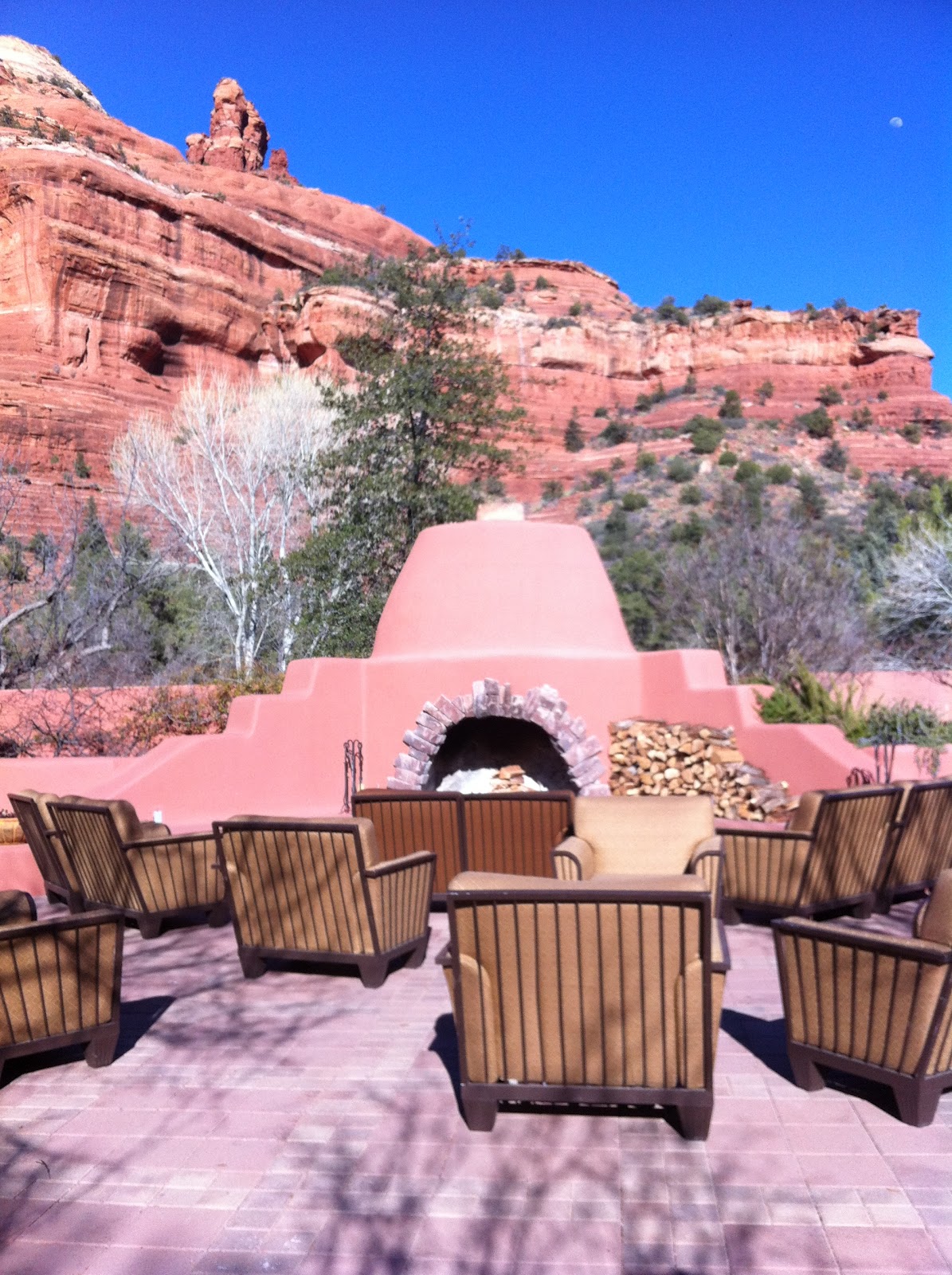2noblecrows: Enchantment resort and spa in Sedona.. I want to live here