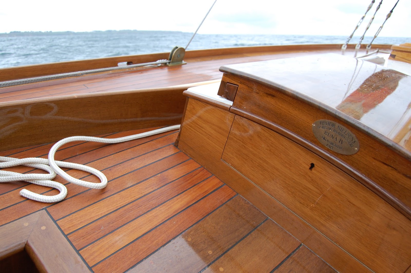 Details of Runa IV restored