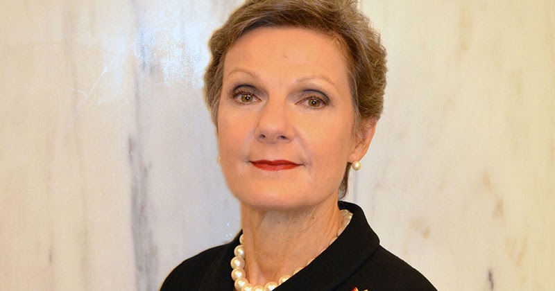 NOTICIAS VERDADERAS: YPF: UN ESCÁNDALO ESTÁ EN MANOS DE LA JUEZA ...