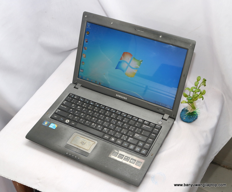 Jual Samsung NP R430 (Intel Core i3) | Banyuwangilaptop.com - Jual beli ...