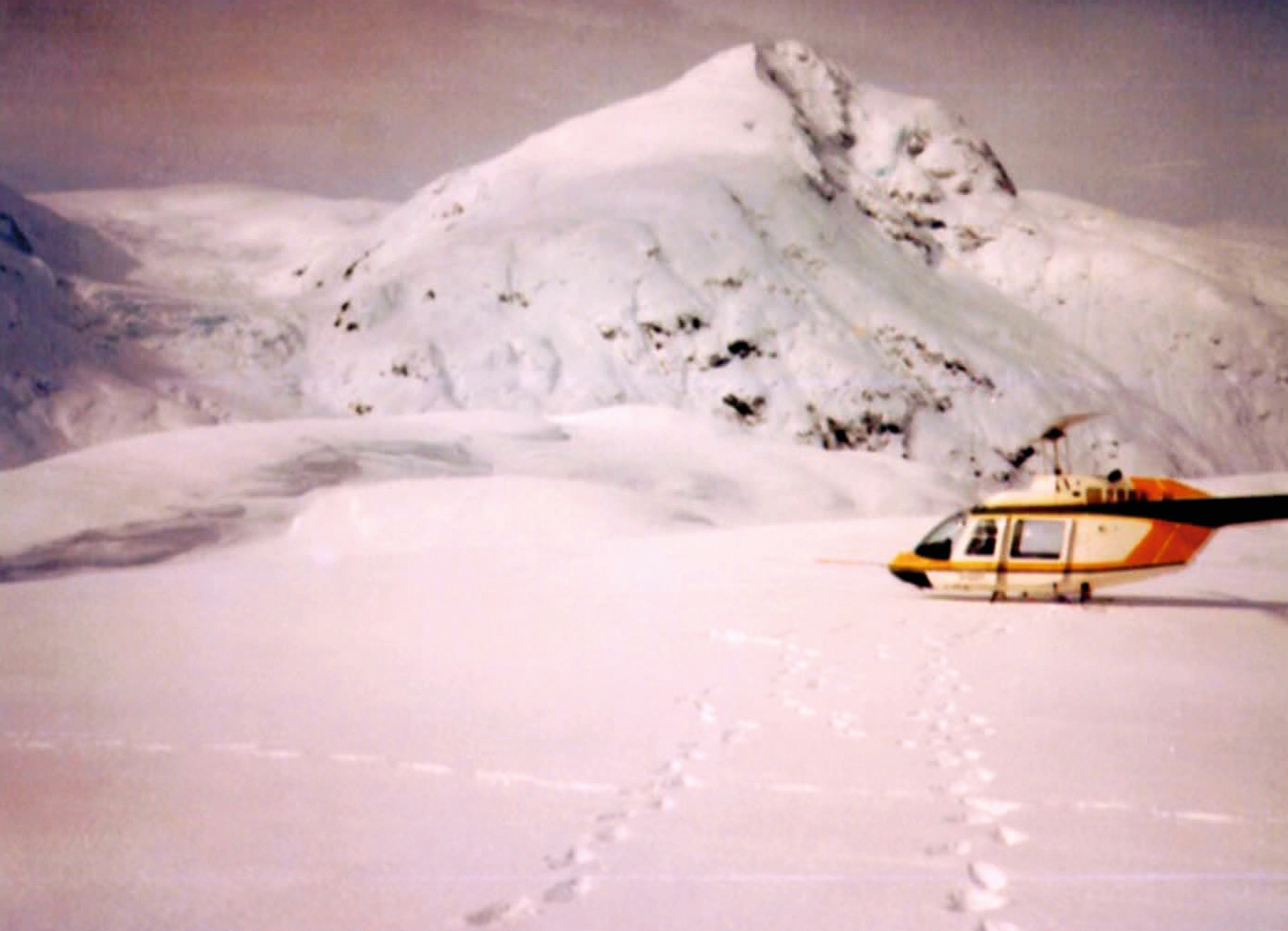 Movie Memorabilia Emporium: The Thing - Location scout and set construction