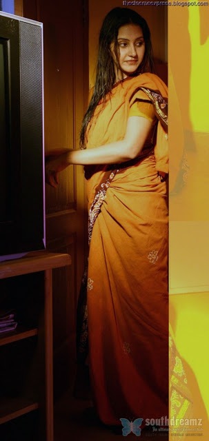 Archana Sexy Bed Scene From Shanthi Appuram Nithya Movie ~ Star ...