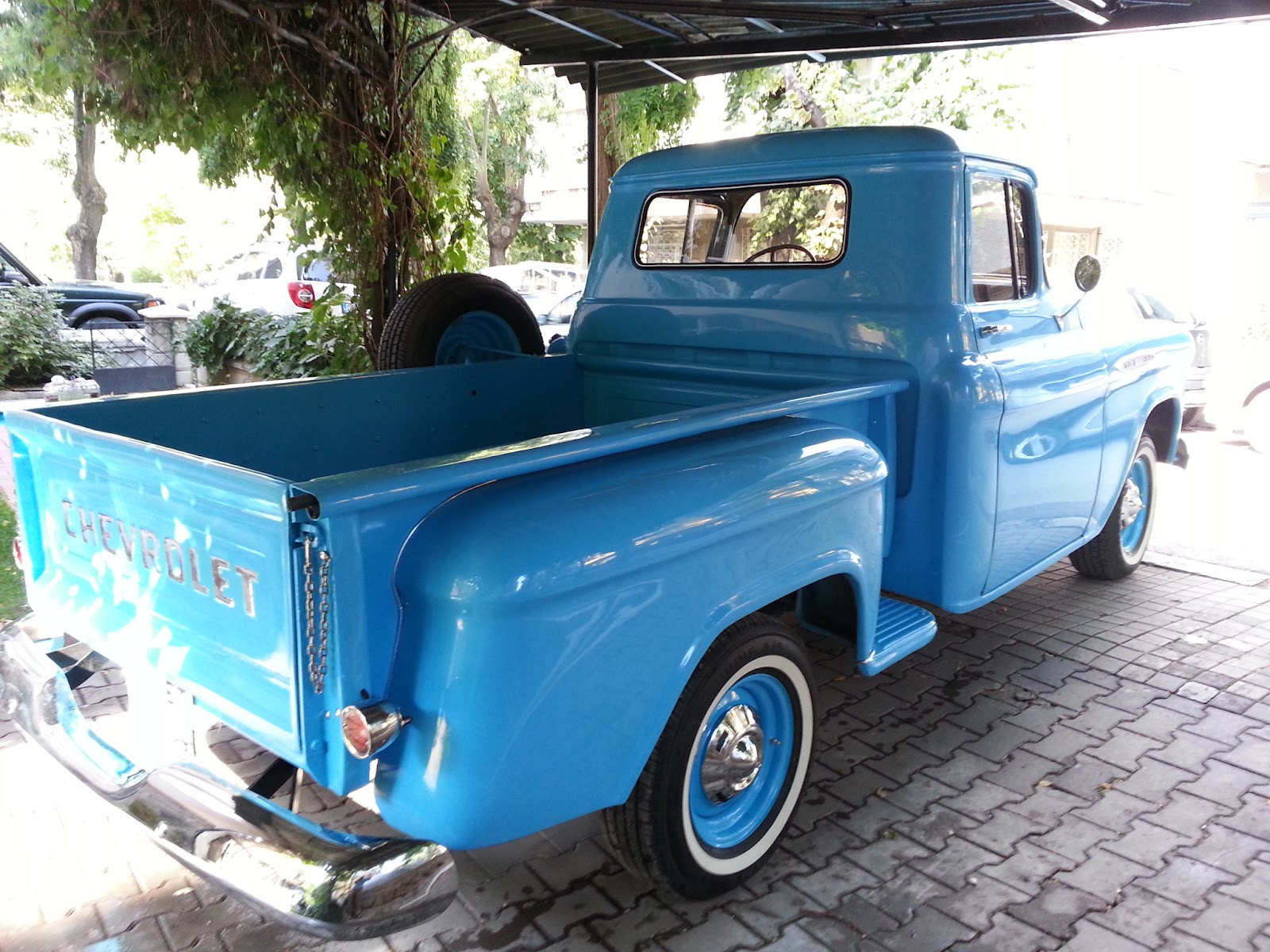 My Vintage Garage by Yavuz Çölaşan: '57 Chevy 3100 Stepside Truck