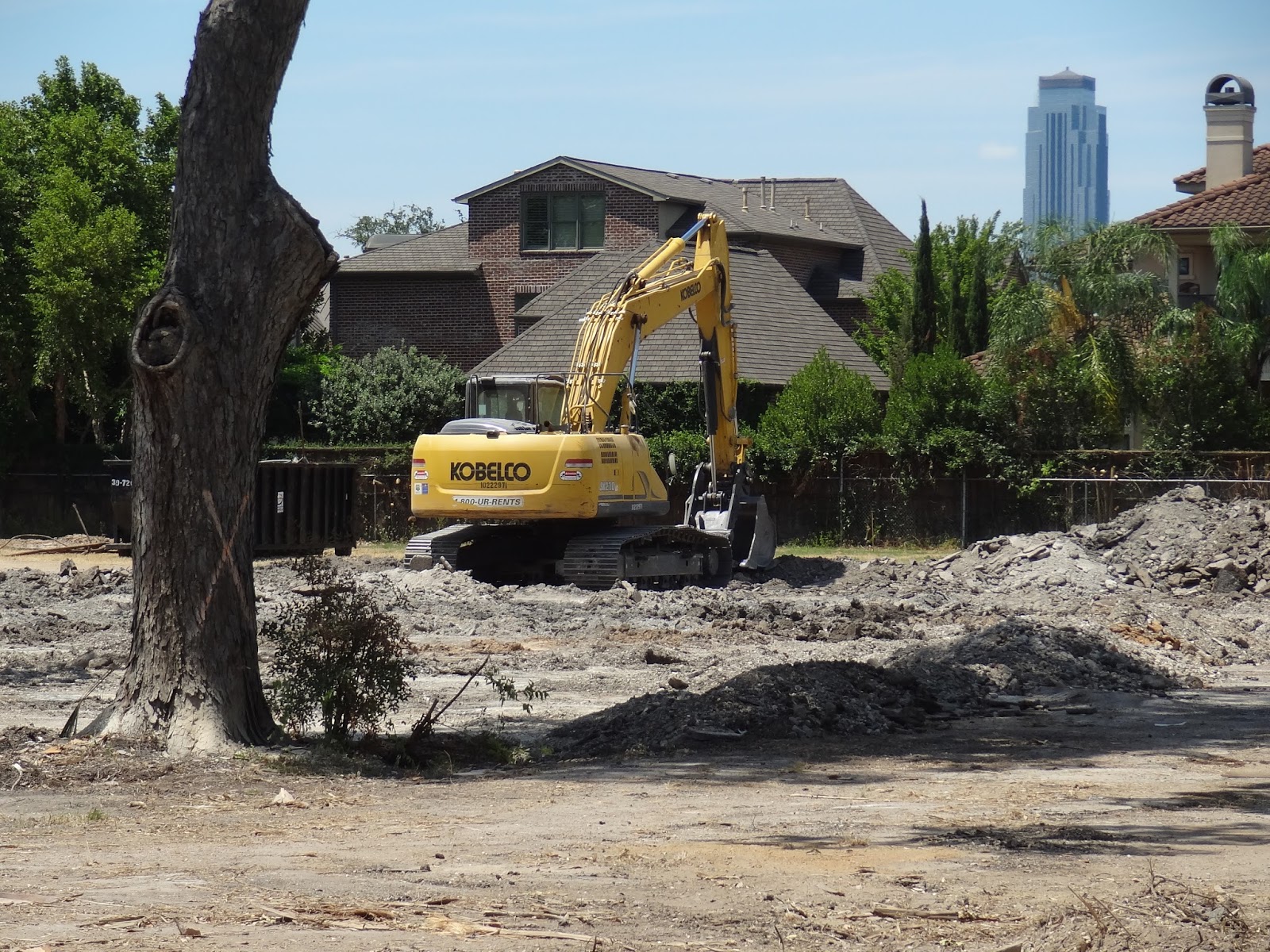 Evelyn’s Park Conservancy At 4400 Bellaire Blvd. - Houston Enclaves ...