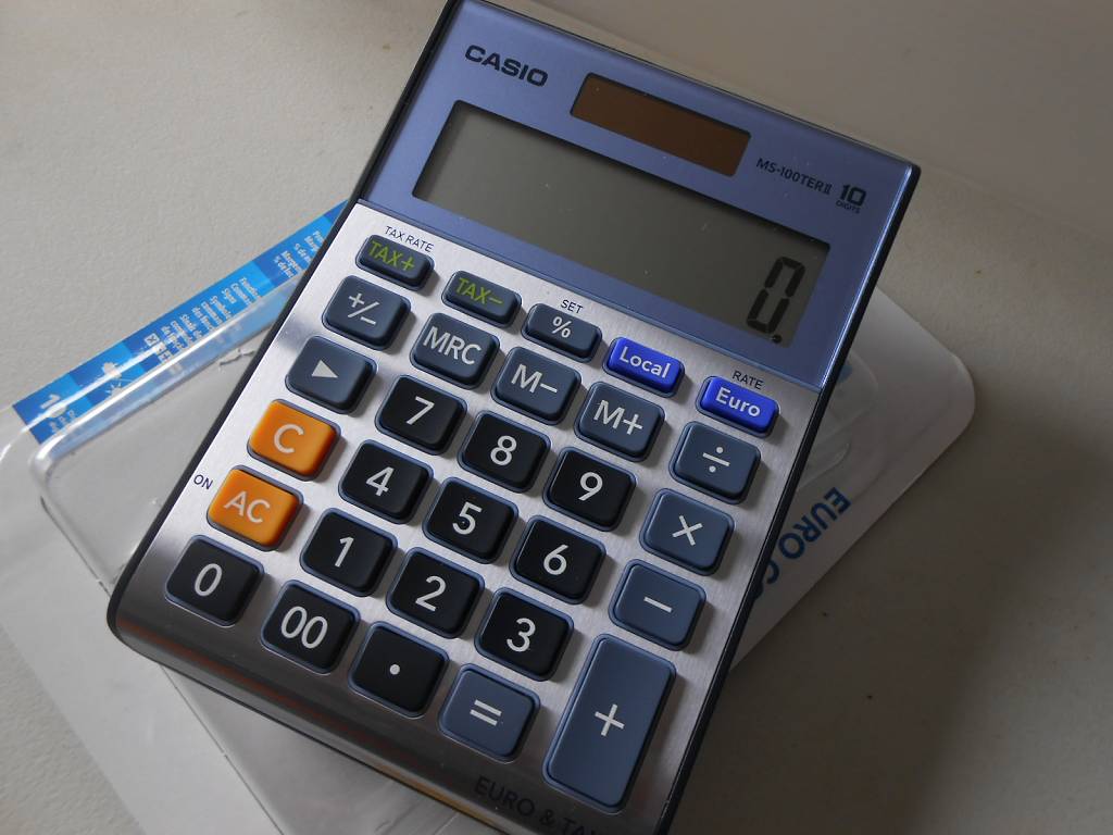 Zona Casio: Prueba: Calculadora Casio MS-100