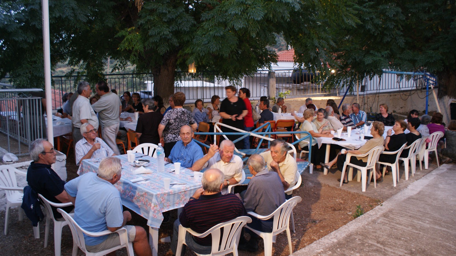 ΛΑΟΓΡΑΦΙΚΗ ΕΚΘΕΣΗ ΒΕΛΑΝΙΔΙΩΝ ~ ΒΕΛΑΝΙΔΙΑ