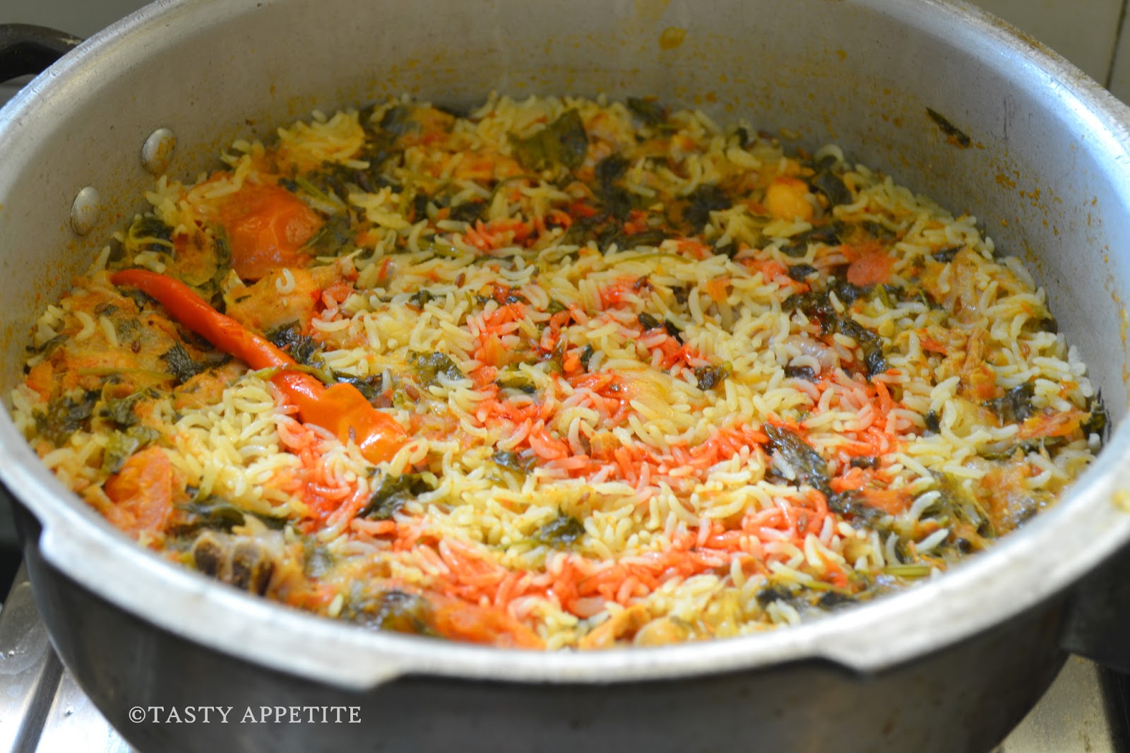 How to make Mughlai Biryani – Mughlai Chicken Biryani / Spicy Biryani ...