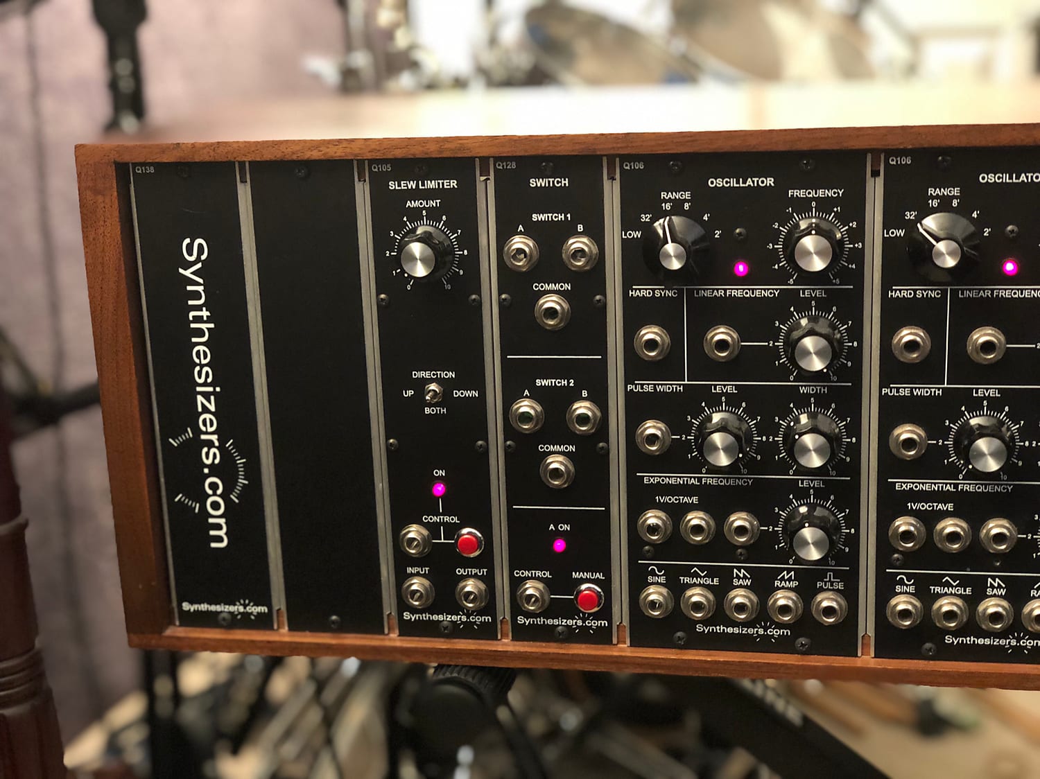 MATRIXSYNTH: Synthesizers.com Modular Synthesizer System MU 5U