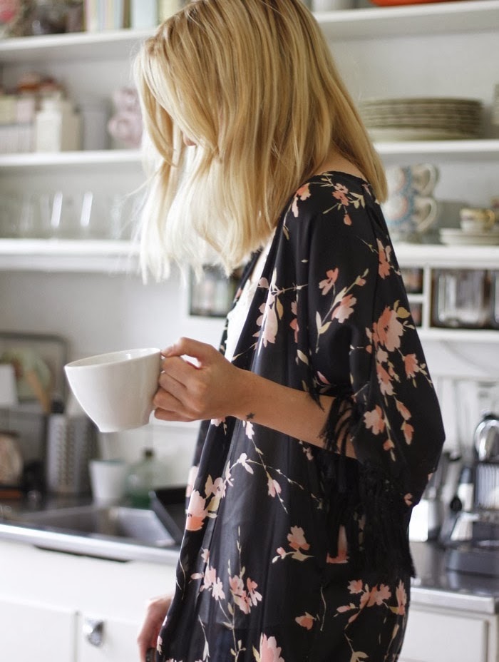 Women's Fashion : Morning dress