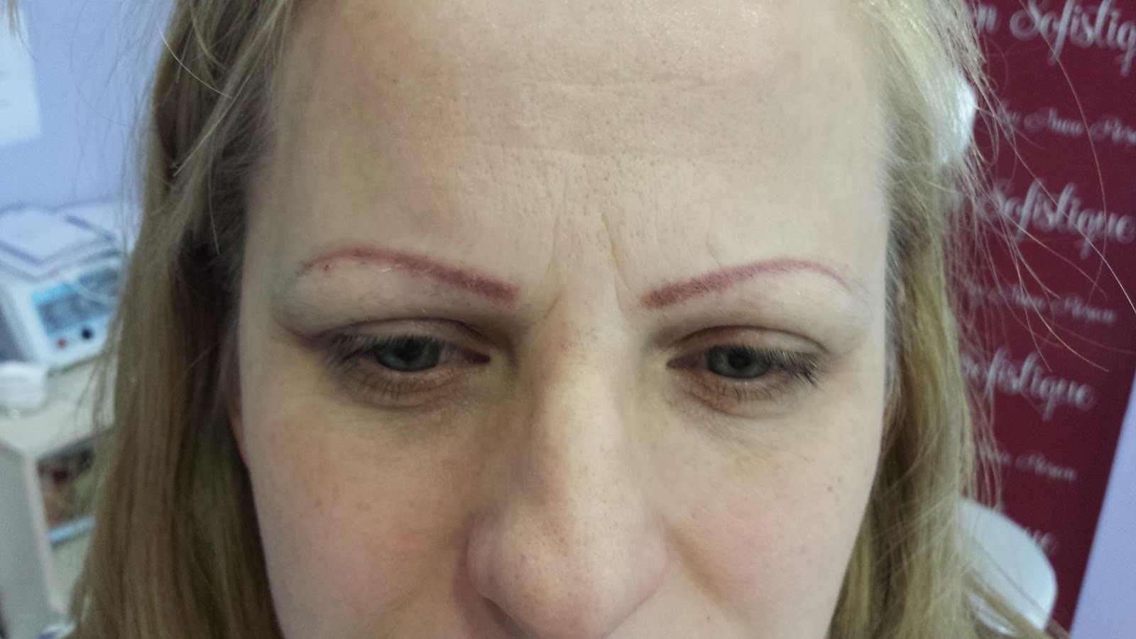 Machiaj semipermanent - Pigmentarea sprancenelor fir cu fir