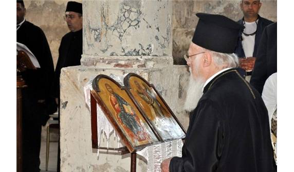 ΦΩΣ ΦΑΝΑΡΙΟΥ: Η ΣΗΜΕΡΙΝΗ ΠΑΤΡΙΑΡΧΙΚΗ ΛΕΙΤΟΥΡΓΙΑ ΣΤΗΝ ΚΑΠΠΑΔΟΚΙΑ (ΦΩΤΟ ...