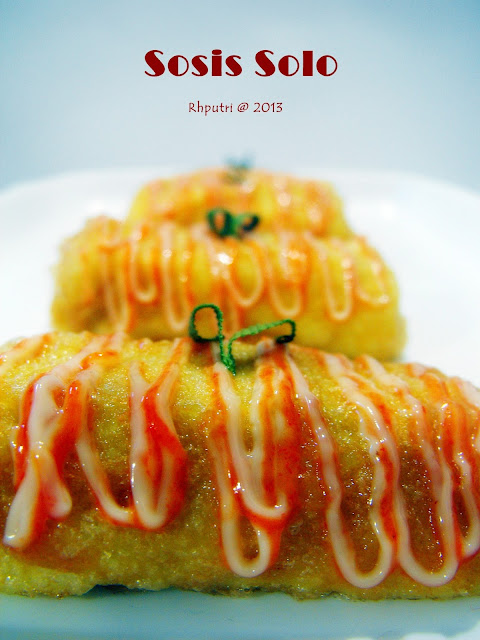 Behind the kitchen: Sosis Solo