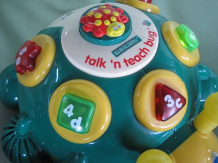 JuaiMurah: Vtech IQ Builders Talk N Teach Bug