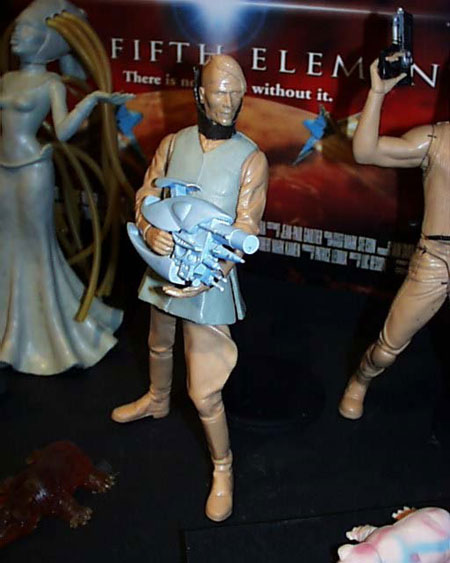 Leeloo's "The Fifth Element" Repository: The Fifth Element in figure ...