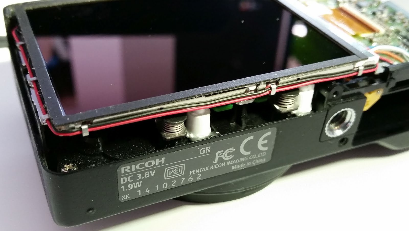 Ricoh GR sensor dust cleanup