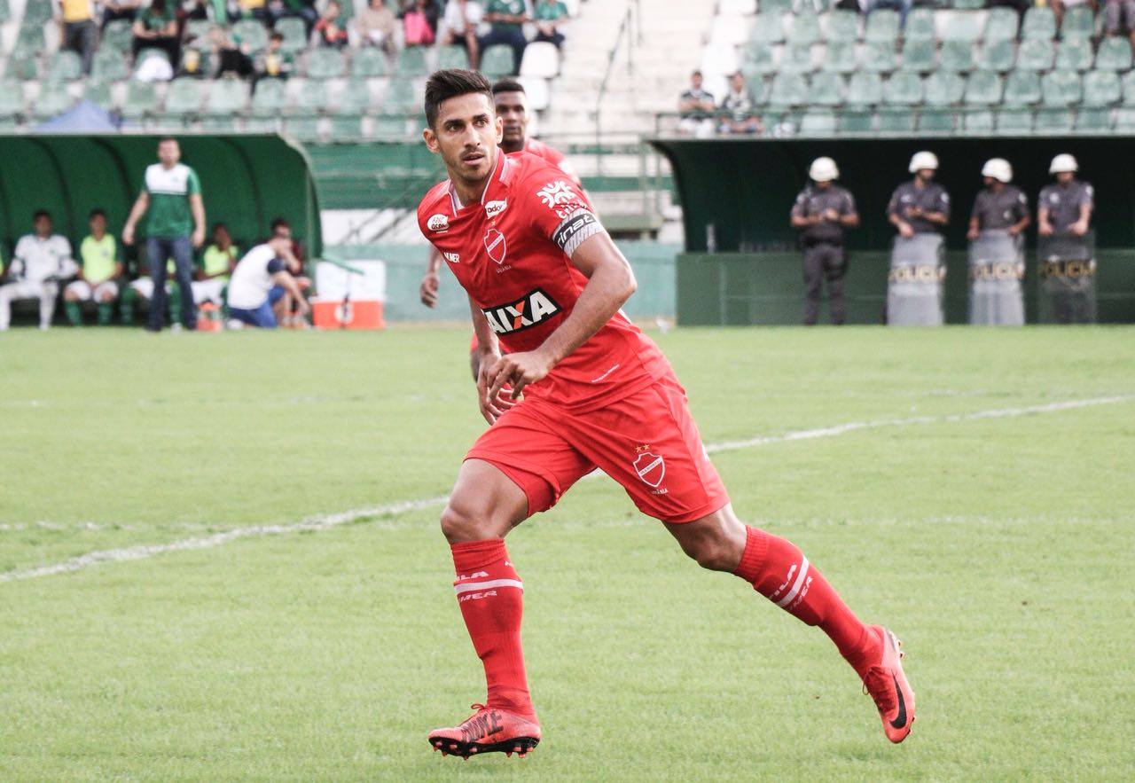 Reviravolta! Volante Geovane pode continuar no Vila Nova por mais uma ...
