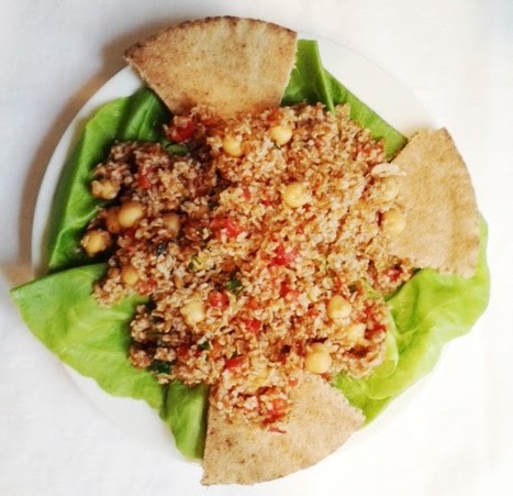 Savory, Sweet + Spicy: Bulgur Salad With Chickpeas, Roasted Red Peppers ...