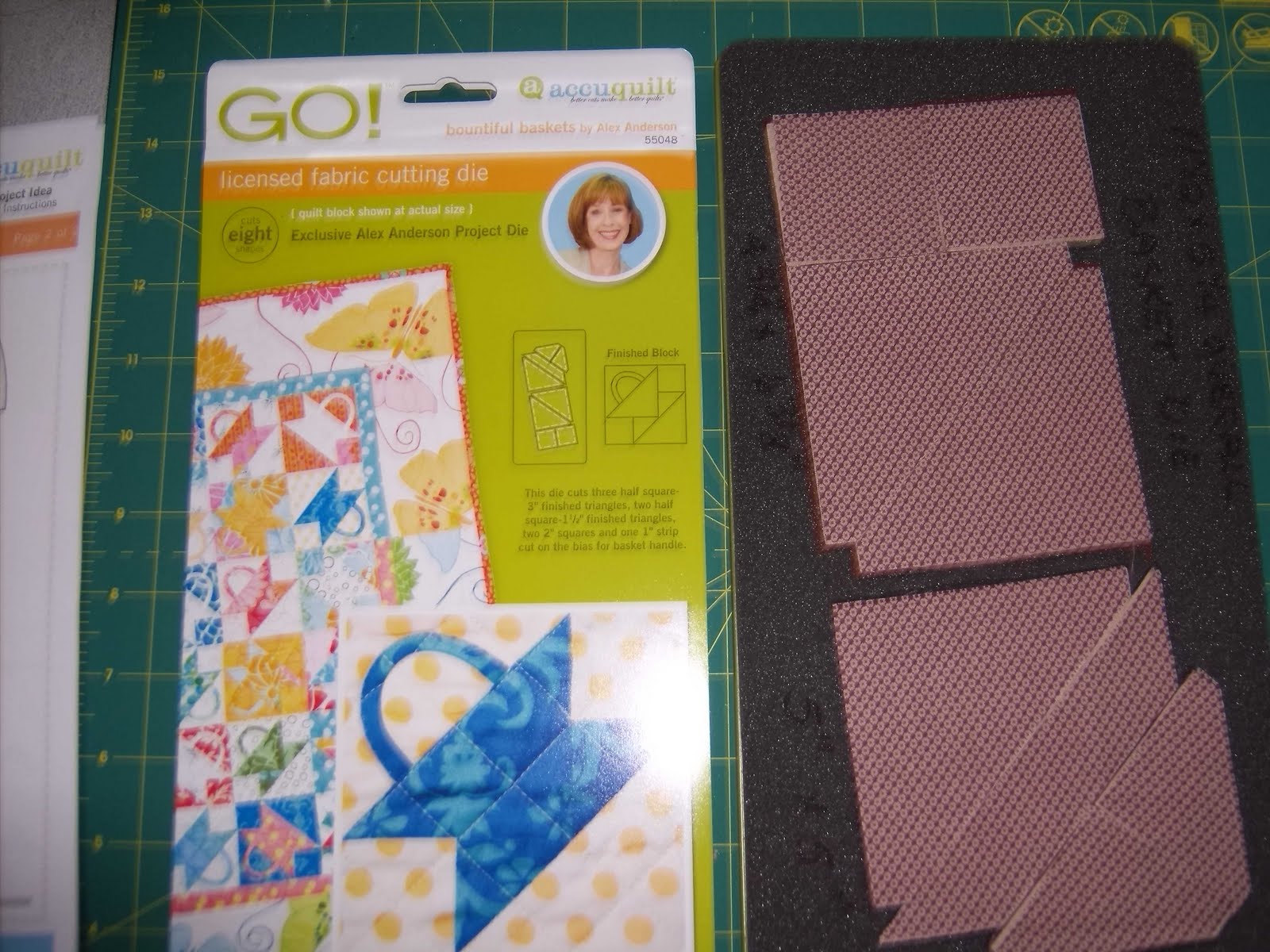 Vicki B Quilts: Accuquilt GO Basket Die Instructions