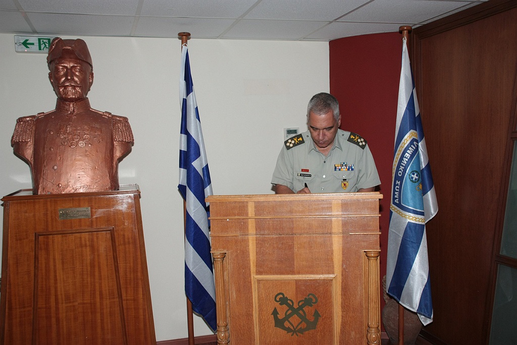 ΕΠΙΣΚΕΨΗ ΑΡΧΗΓΟΥ ΓΕΕΘΑ ΣΤΟ ΛΙΜΕΝΙΚΟ ΣΩΜΑ | KRANOSGR