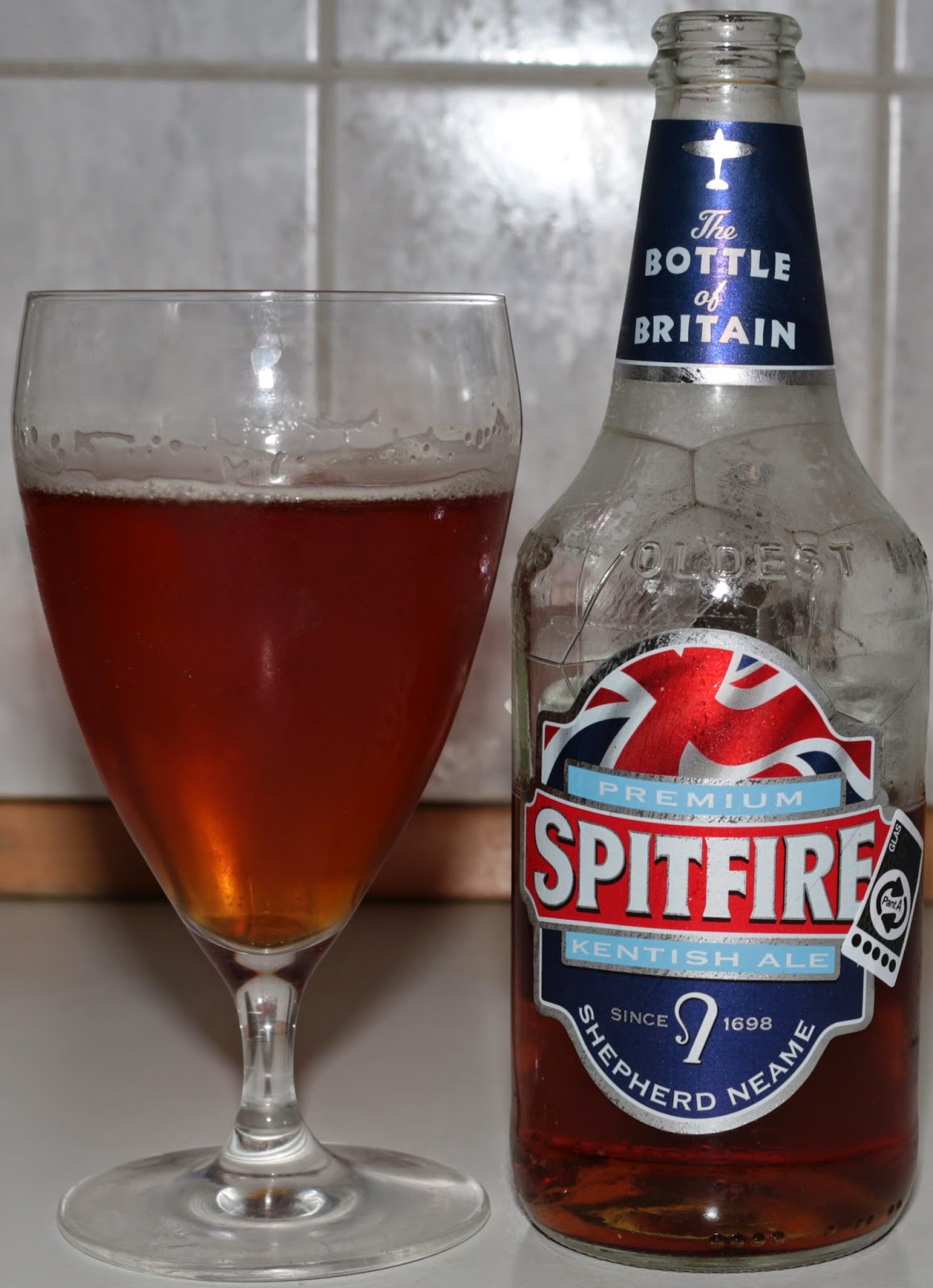 Black Bens Ølblog: Shepherd Neame Spitfire (Bottle)
