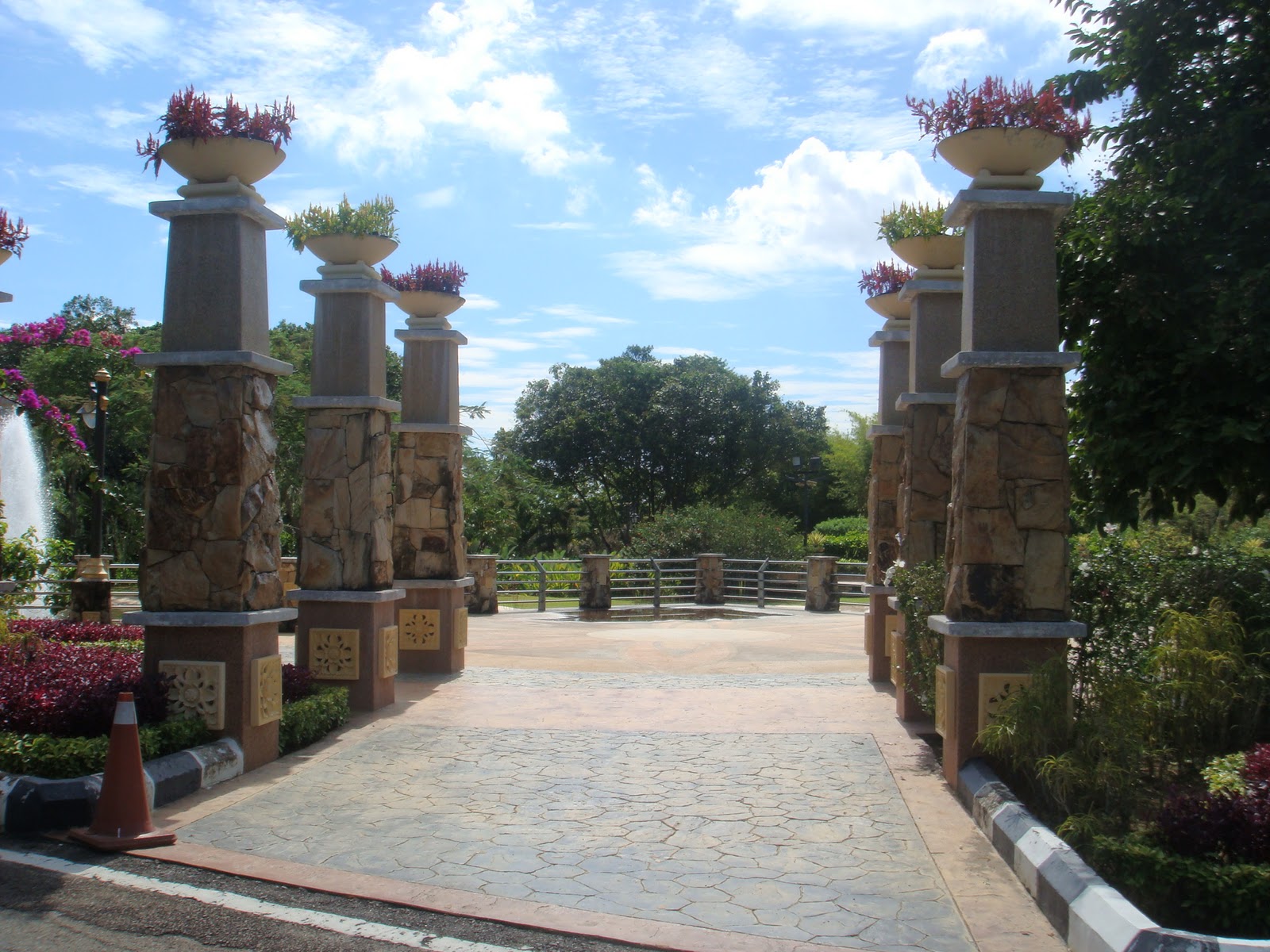 imahzlan: Taman Seribu Bunga, Ayer Keroh, Melaka