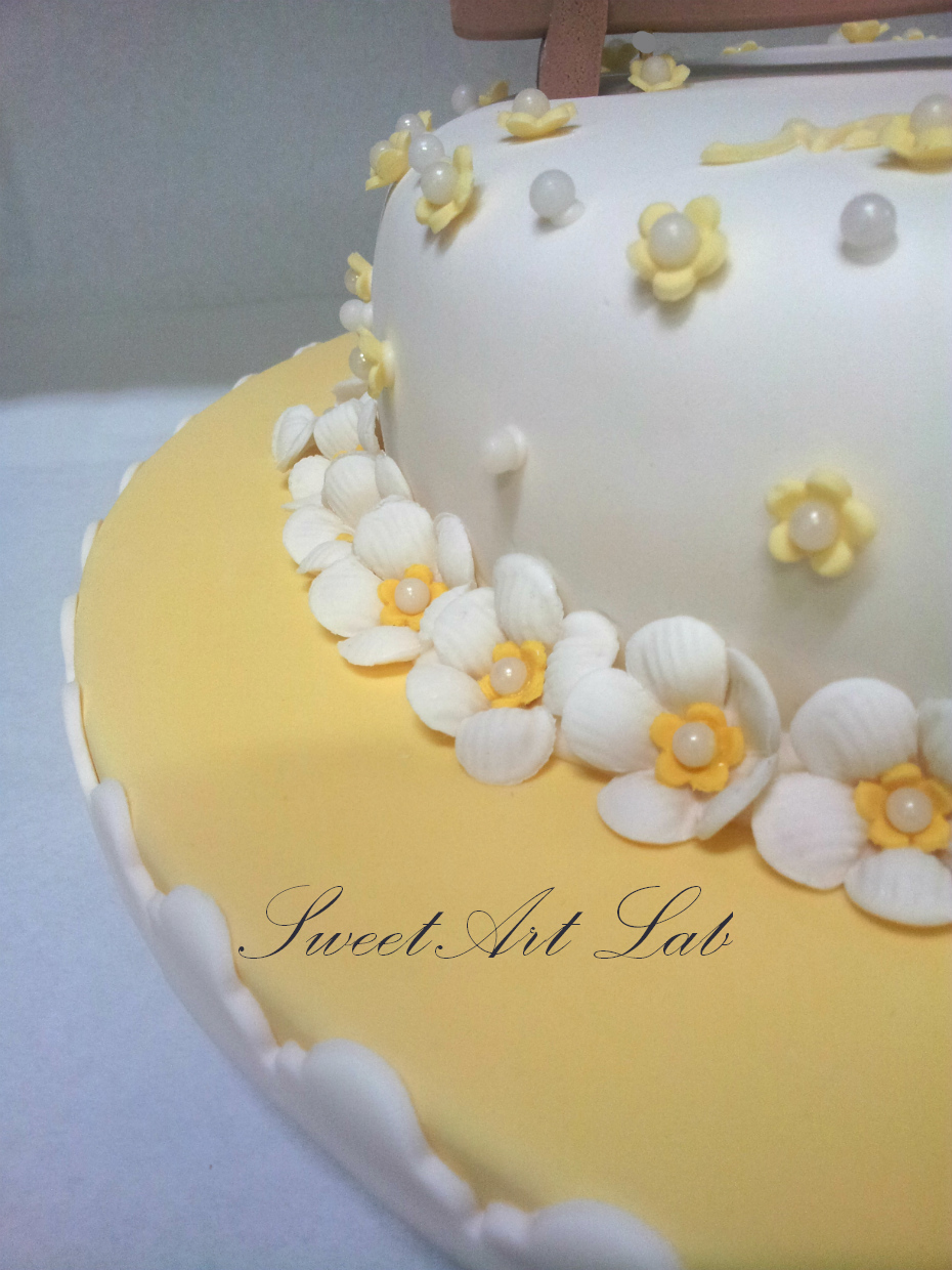 Michela Barocci Sugar Artist: Torta Cresima