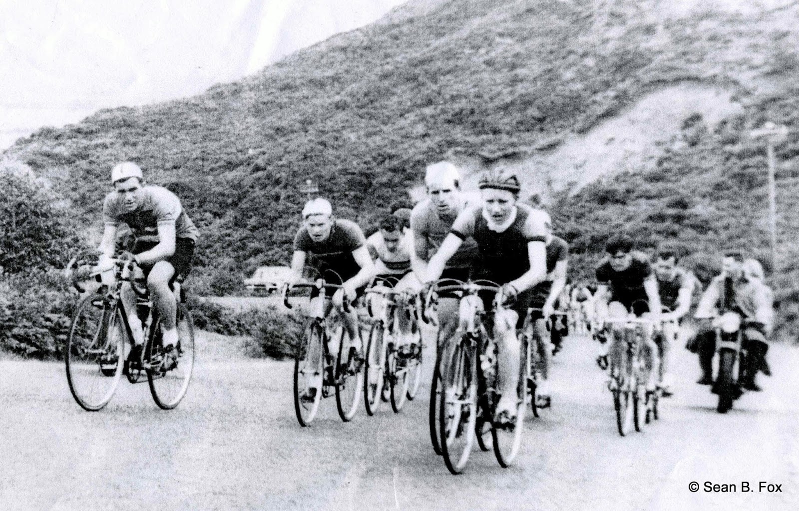 the muse-ette: From the archives:1950's Road Racing in Ireland