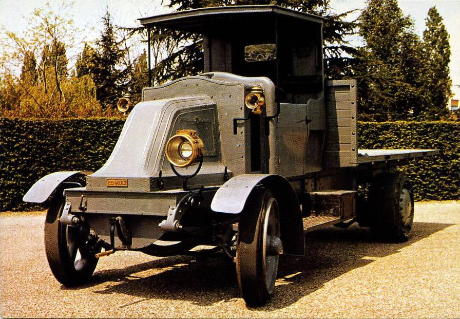 transpress nz: 1919 Renault truck
