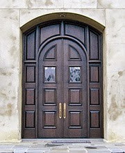 MILANGO YA MBELE YA NYUMBA MBAO YA MNINGA, MKONGO...MAIN ENTRANCE DOOR ...