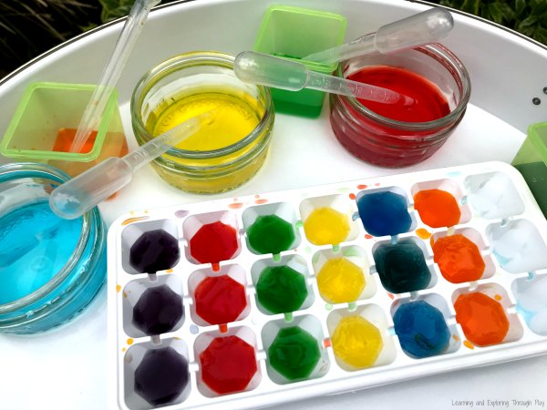 Learning and Exploring Through Play: Mouse Paint Colour Mixing