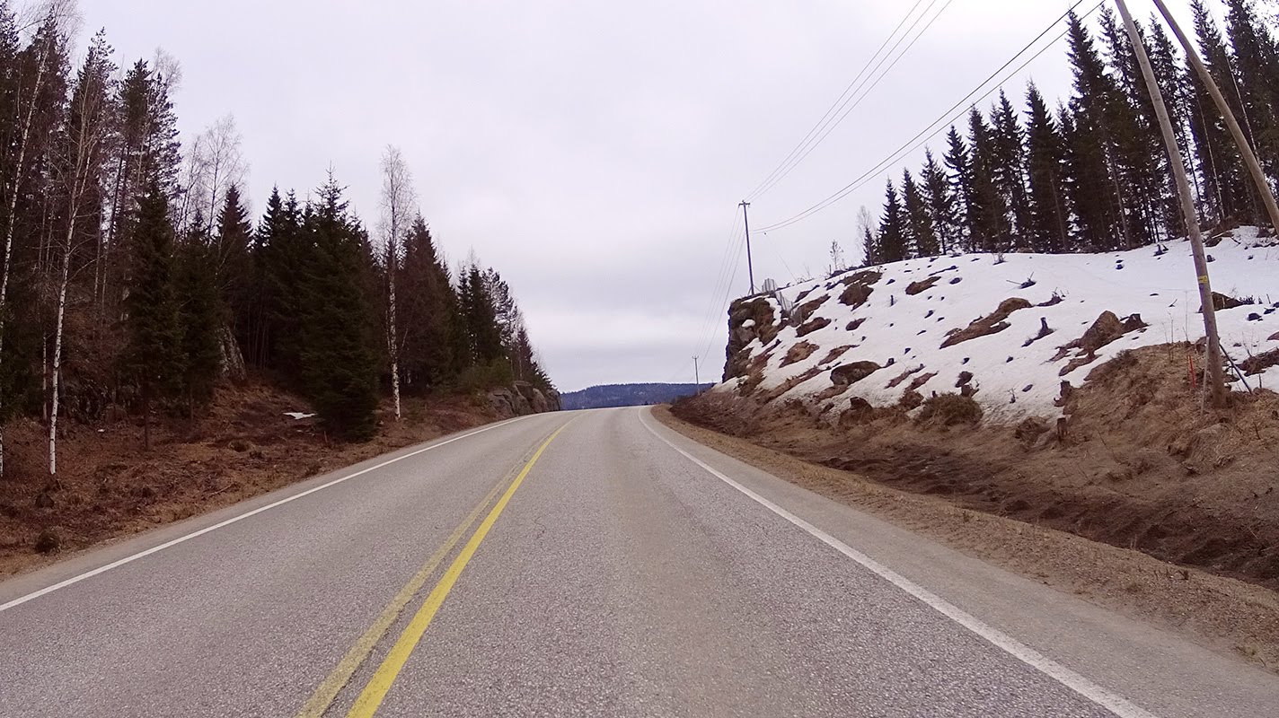 Oma Aika: Vappuna metri lunta ja ihan pässi ylioppilas