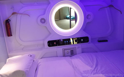 Penang : A Night At Time Capsule Hotel | Elephants & Mangoes