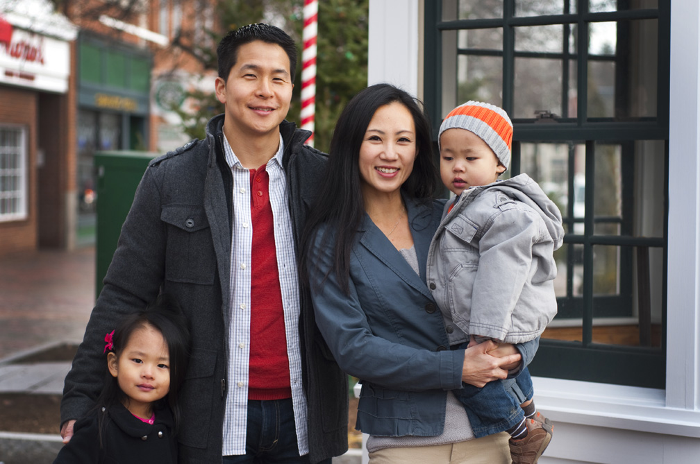 Teaplant Photography: The Kim Family in Downtown Lexington, MA