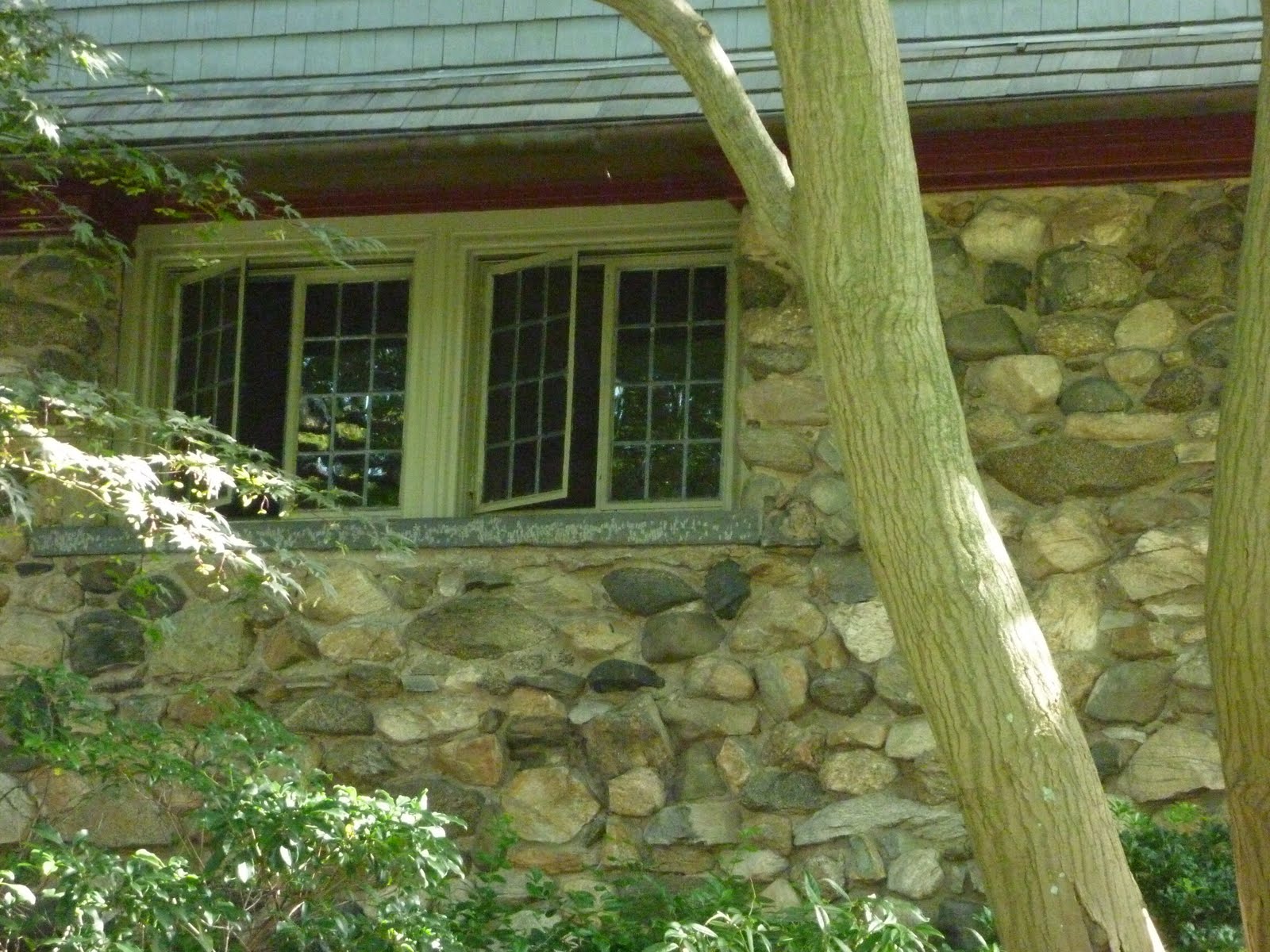 architect design™: Stone houses of Greenwich