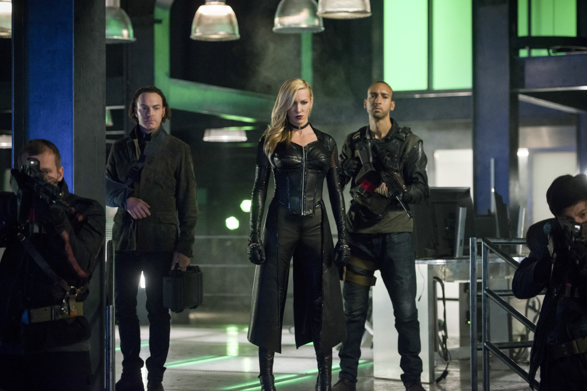 SNEAK PEEK : "Arrow: Fallout"