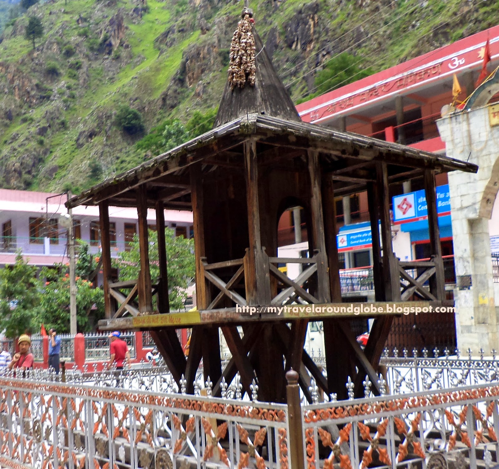 Ghoomna(Traveling): A visit to Manikaran (A meeting with the Lords ...