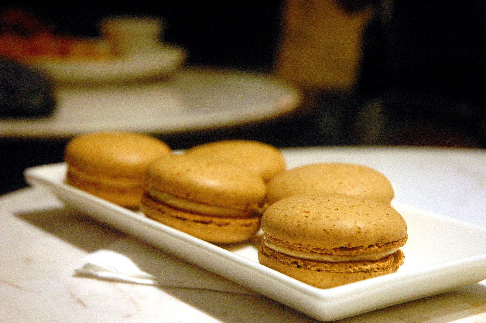 DUDE FOR FOOD: Food News: Diamond Hotel Opens The Lobby Lounge