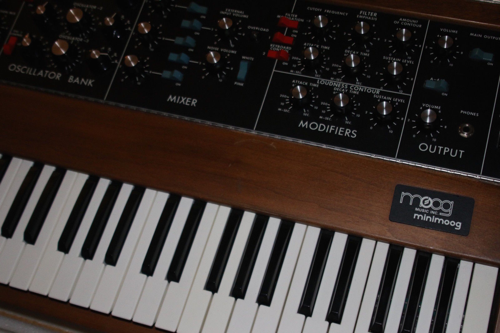 MATRIXSYNTH: 1970's Moog Model D Synthesizer w/ Case SN 6751