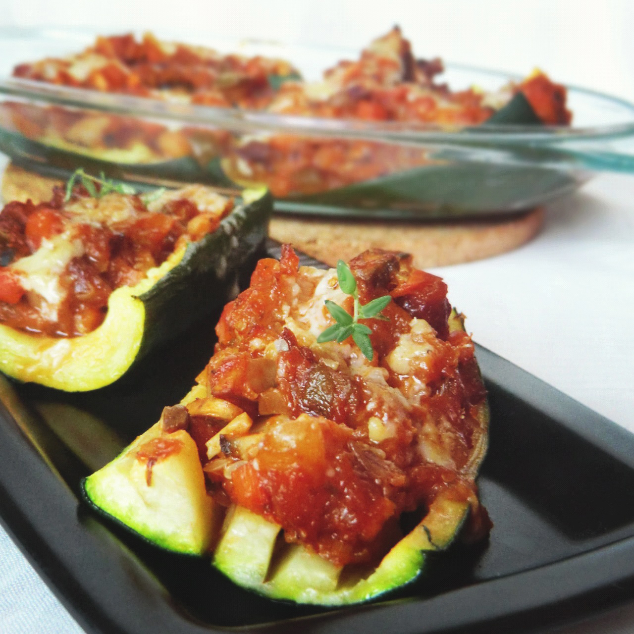 Siba-Rita: Calabacines rellenos de verdura/ Vegetable stuffed zucchini