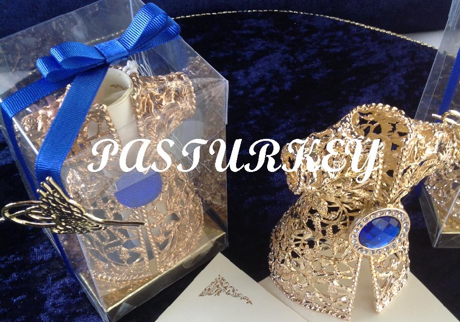 PASTURKEY: ALTIN KAPLAMA DANTEL FİLİGRİ KAFTANDA ÖZEL TASARIM SÜNNET ...
