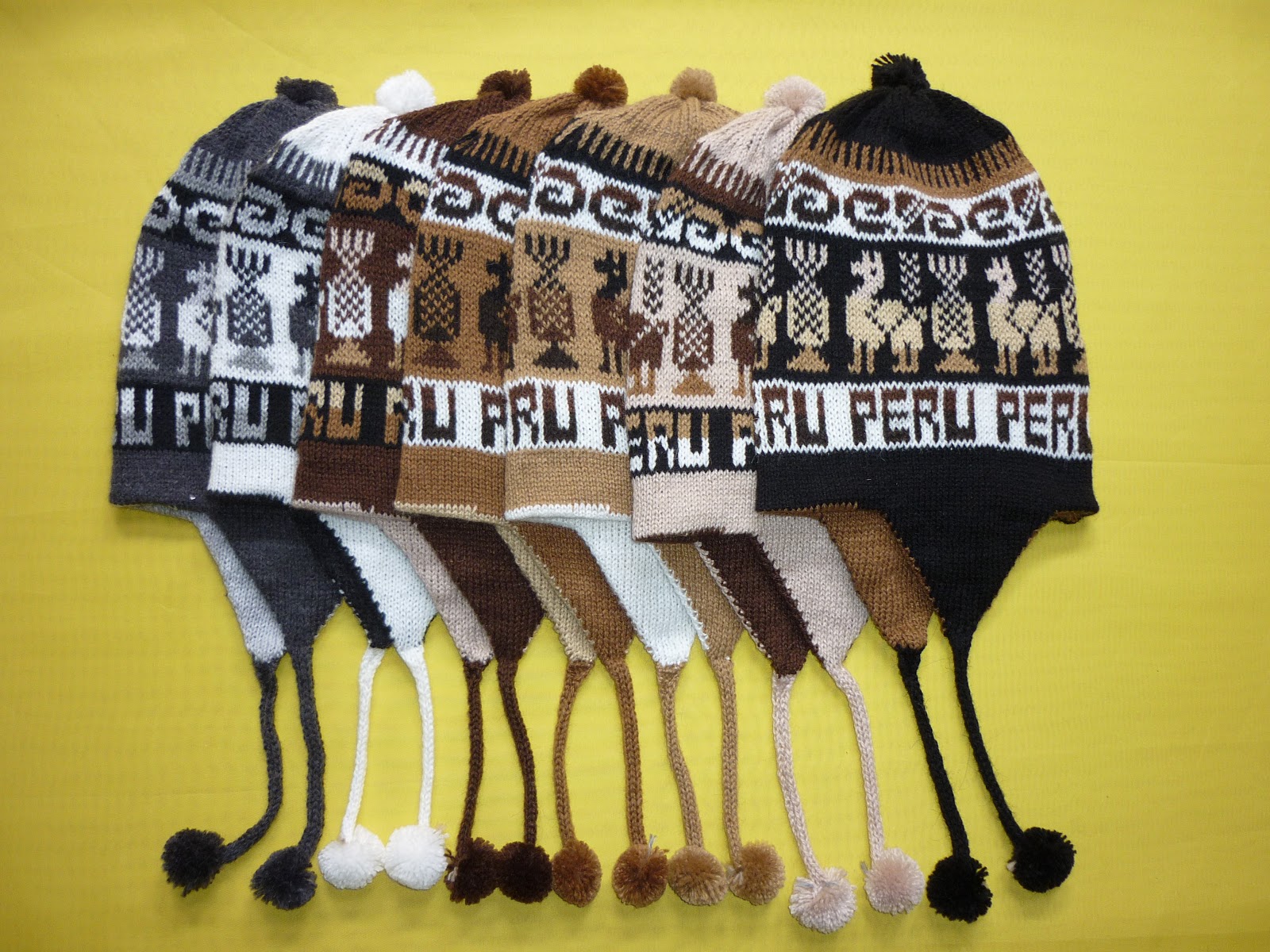 CHULLOS - Textiles Andinos RUWANA