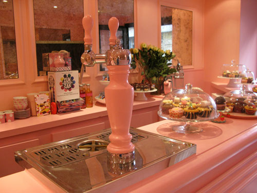 Pretty Pink Paris - Purple Chocolat Home