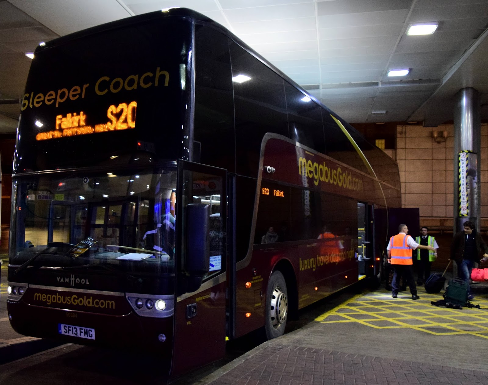 W-wa Jeziorki: London to Edinburgh by night bus