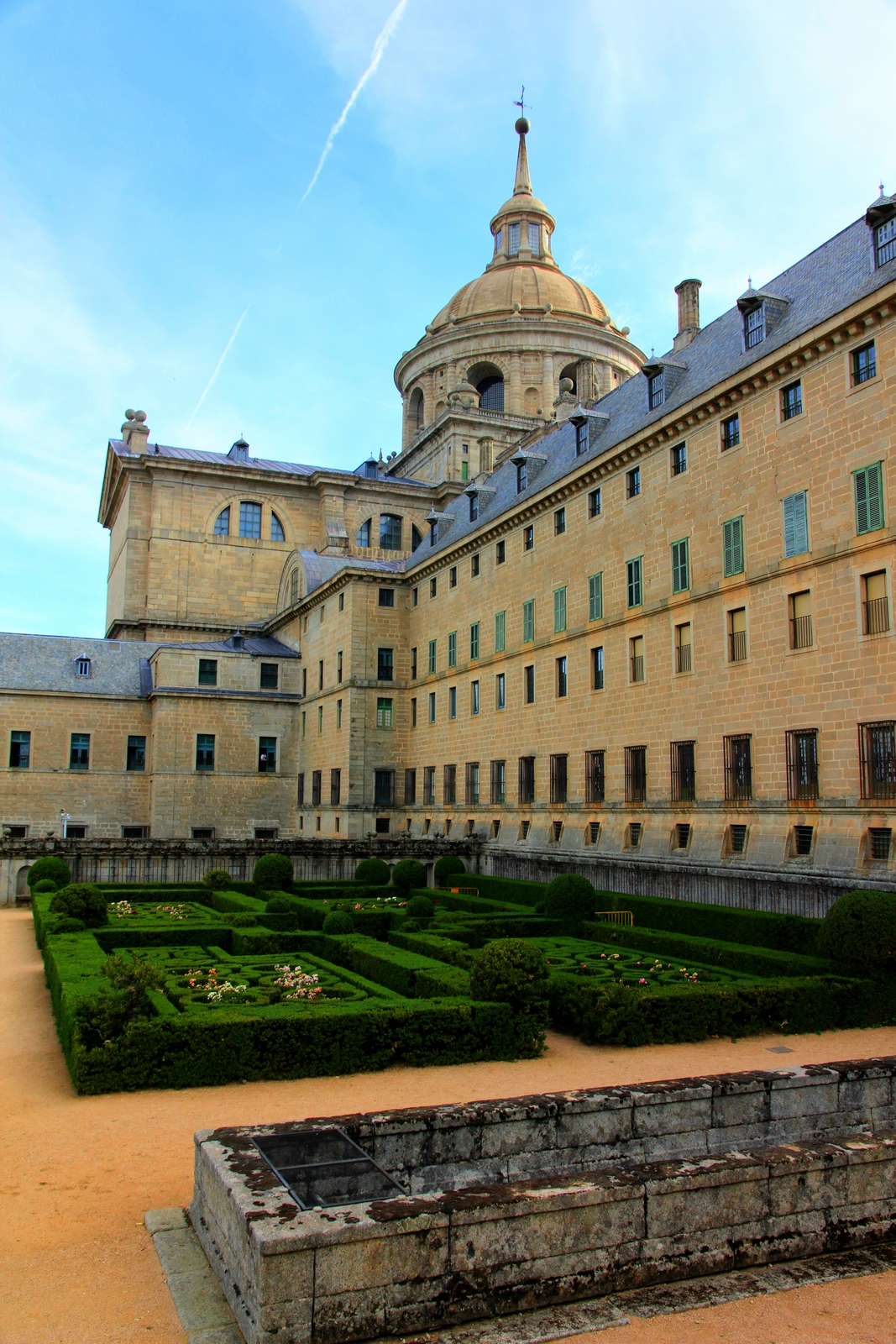 LDS Missionary Couple in the Madrid Spain Temple: El Escorial