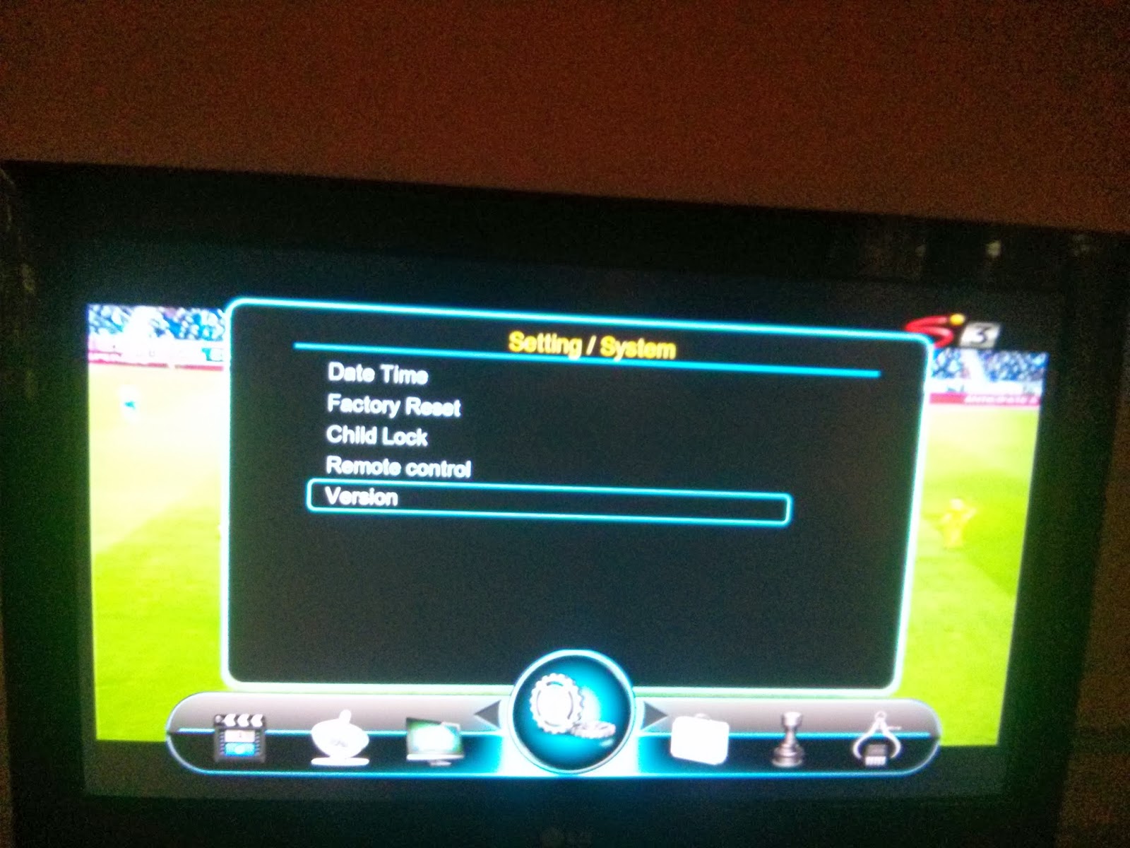 PHONES AND TABLETS SPECIFICATIONS VILLA: how to upgrade your QSAT Q11G ...