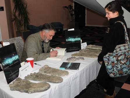 Dr. Jeff Meldrum: Sasquatch Most Closely Resembles a Form of Ape - Go ...