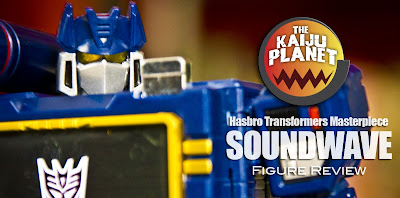 The Kaiju Planet: Figure Review: Hasbro Transformers Masterpiece Soundwave