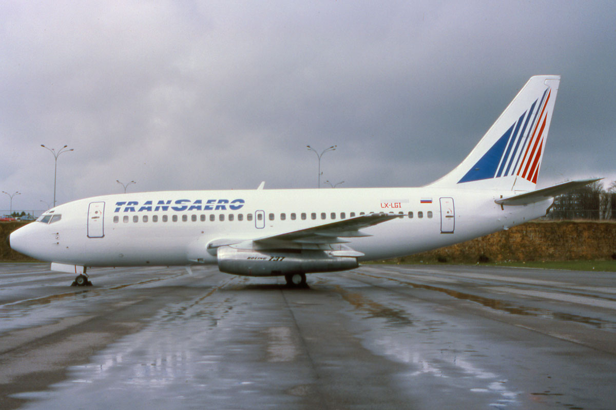 PlaneSpotters Slide-Collections: Transaero B732 LX-LGI