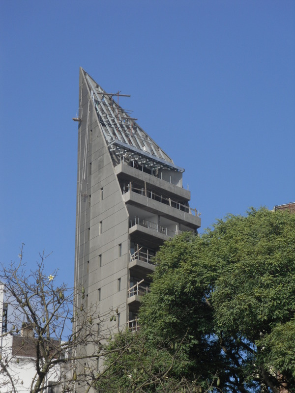 Foto remate de un edificio de Rosario