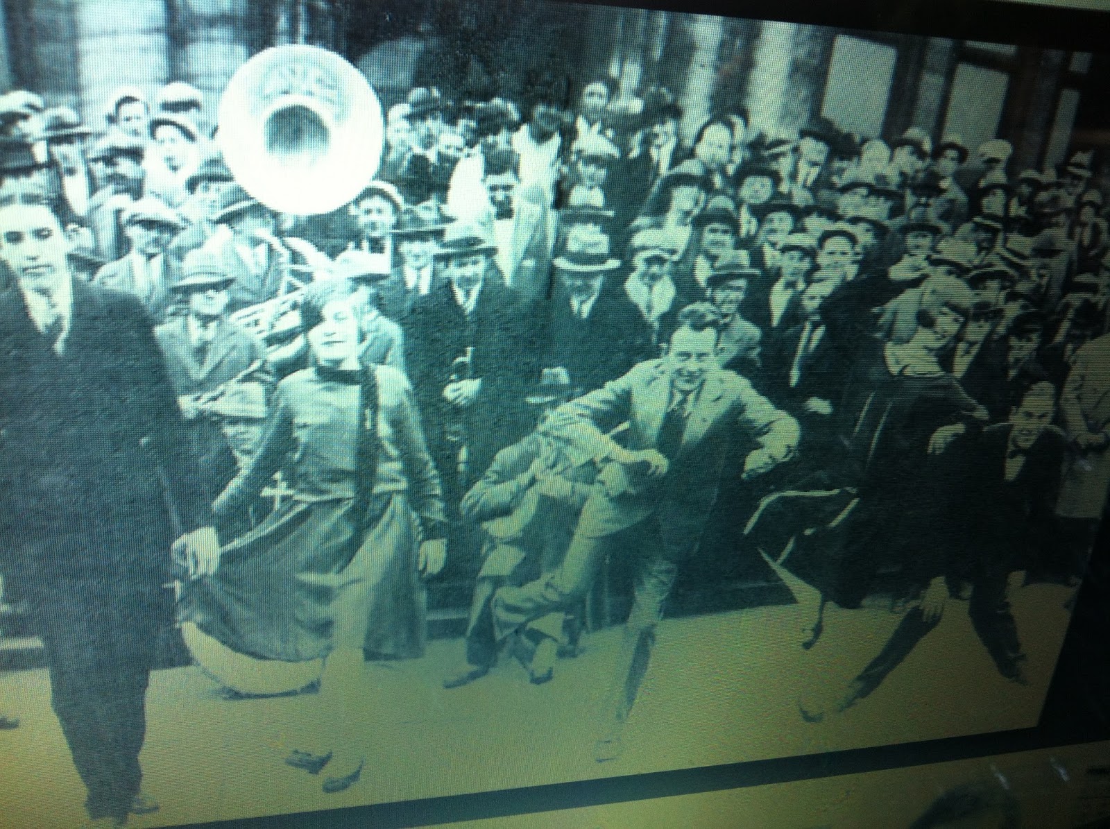 THE BLACK SOCIAL HISTORY:: BLACK SOCIAL HISTORY - AFRICAN AMERICAN ...